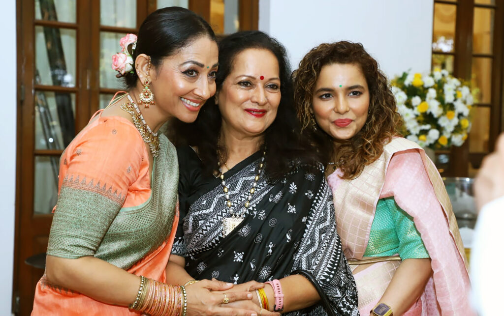 Manisha Koirala, Ramesh Sippy, Kabir Bedi and others attended Garhwal Post Awards – Bollywood Adda