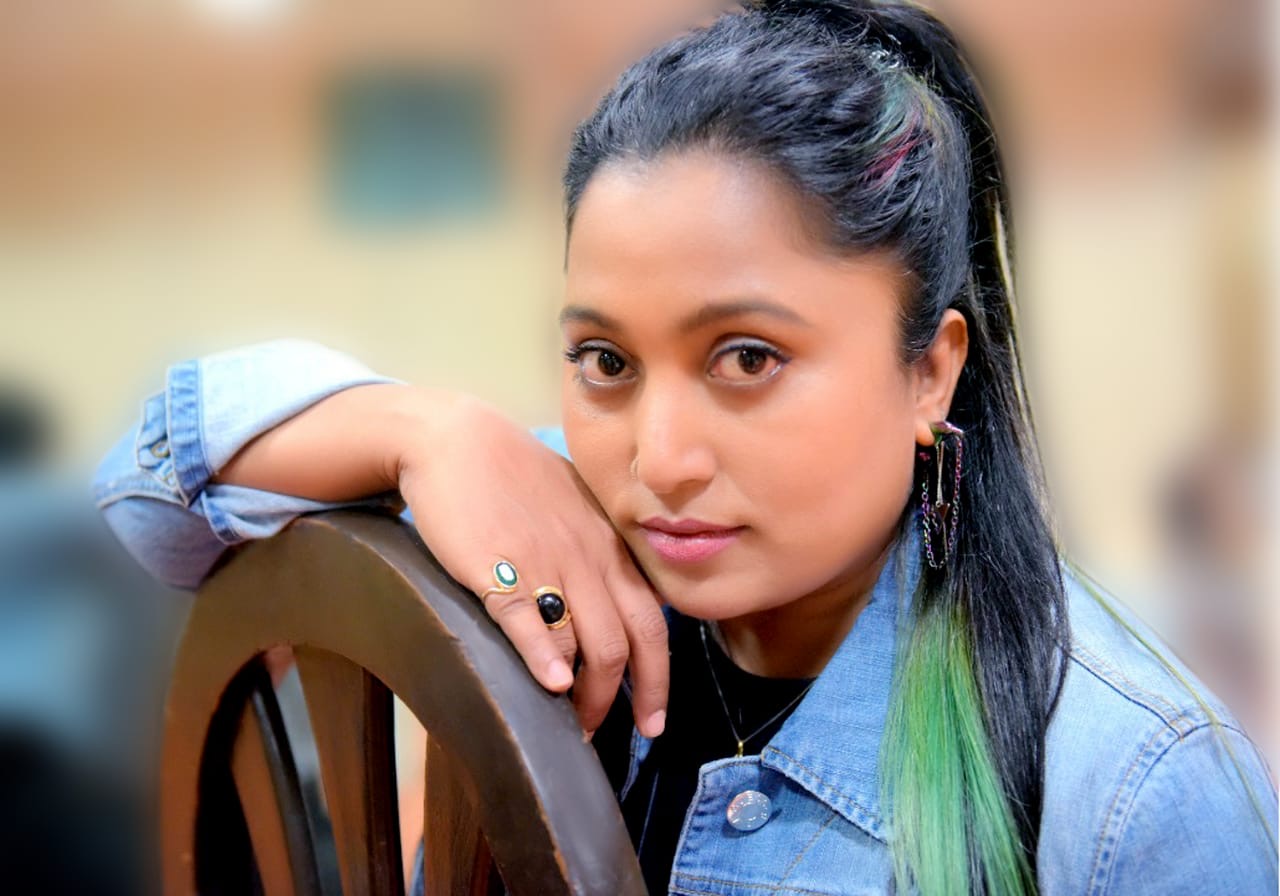 Shabina Khan is once again grabbing limelight & this time it is for a ...